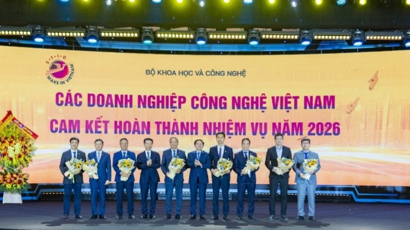 Chủ tịch VINASA, Tổng Giám đốc FPT Nguyễn Văn Khoa: FPT cam kết làm chủ ...