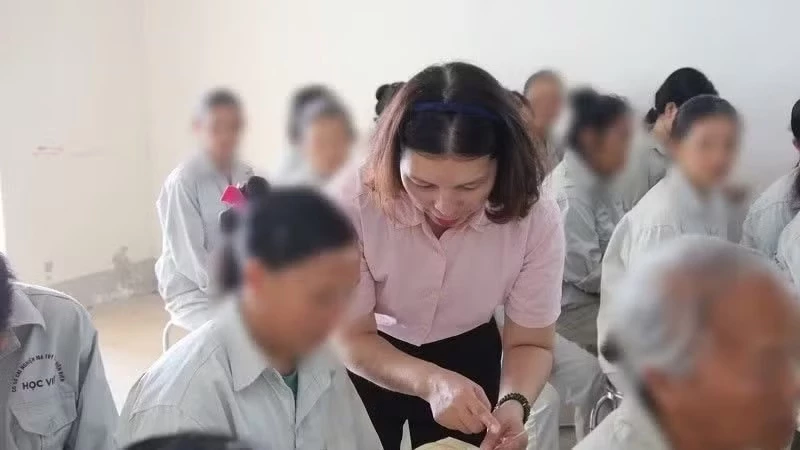 Cung cấp thông tin chính sách tín dụng, hỗ trợ đào tạo nghề đến người ...