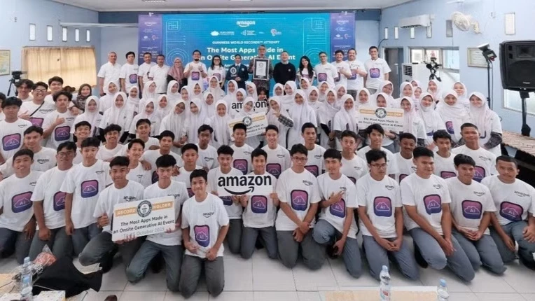 Hành trình 16 năm Amazon đầu tư vào AI và điện toán đám mây ở Đông Nam ...