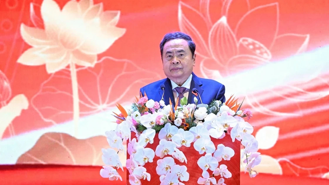 Nhìn nhận đầy đủ hơn vị trí, vai trò của Hội đồng nhân dân trong giai ...