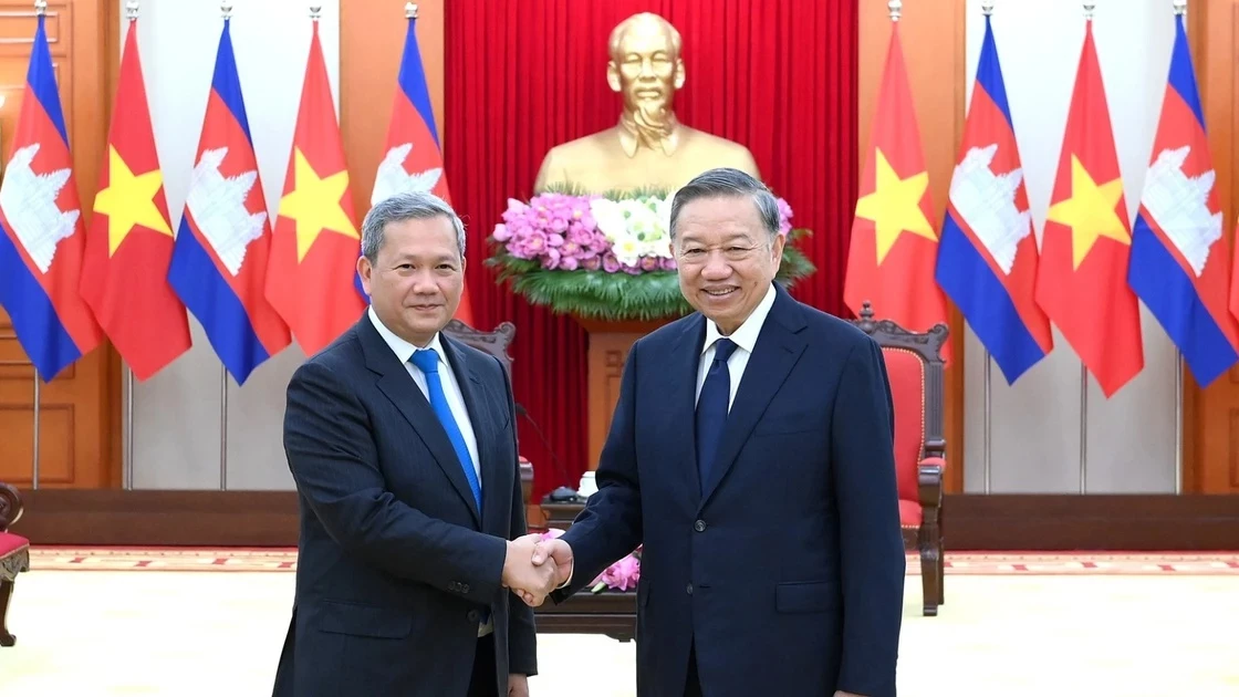 [Ảnh] Tổng Bí thư, Chủ tịch nước Tô Lâm tiếp Thủ tướng Campuchia Hun ...