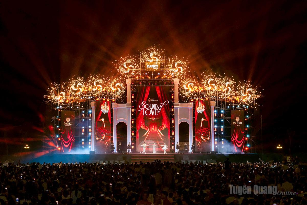 “Sound of Love” thắp sáng đêm nghệ thuật giữa lòng Danko Center - Báo ...