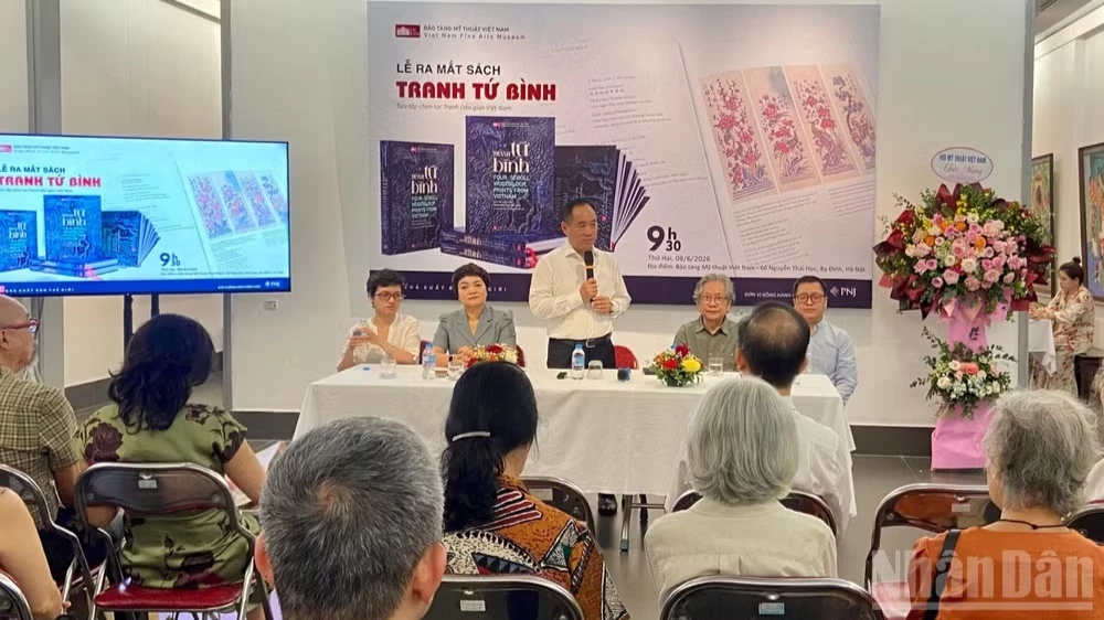 Khám phá chiều sâu di sản qua dòng tranh tứ bình - Báo Tuyên Quang điện tử