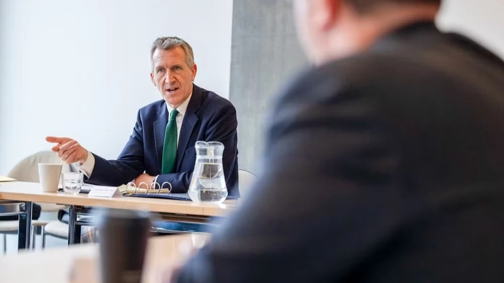 Ông Dan Jarvis được bổ nhiệm làm tân Bộ trưởng Quốc phòng Anh - Báo ...