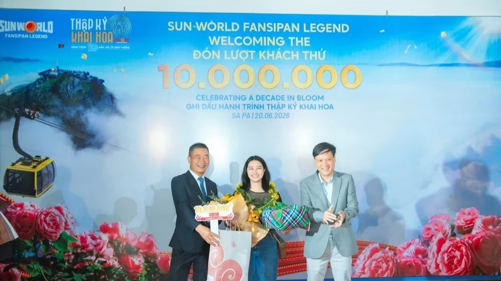 Sun World Fansipan Legend đón vị khách thứ 10 triệu - Báo Tuyên Quang ...