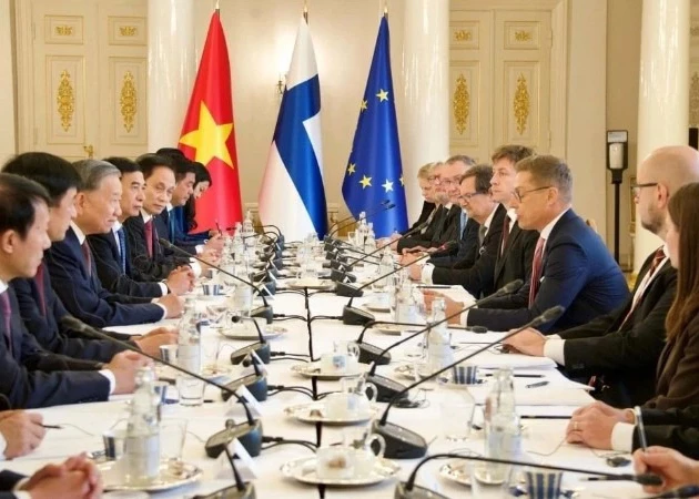 Tổng Bí thư Tô Lâm hội đàm với Tổng thống Phần Lan Alexander Stubb ...
